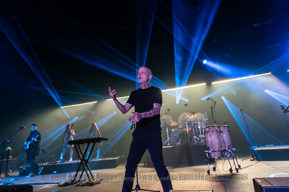 Reflections of Darkness - Music Magazine - Live Review: Moby ...