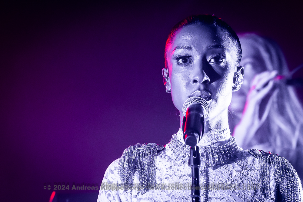 Reflections of Darkness - Music Magazine - Live Review: Moby ...