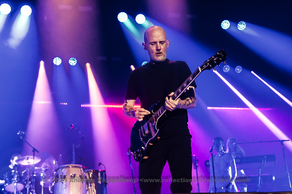 Reflections of Darkness - Music Magazine - Live Review: Moby ...