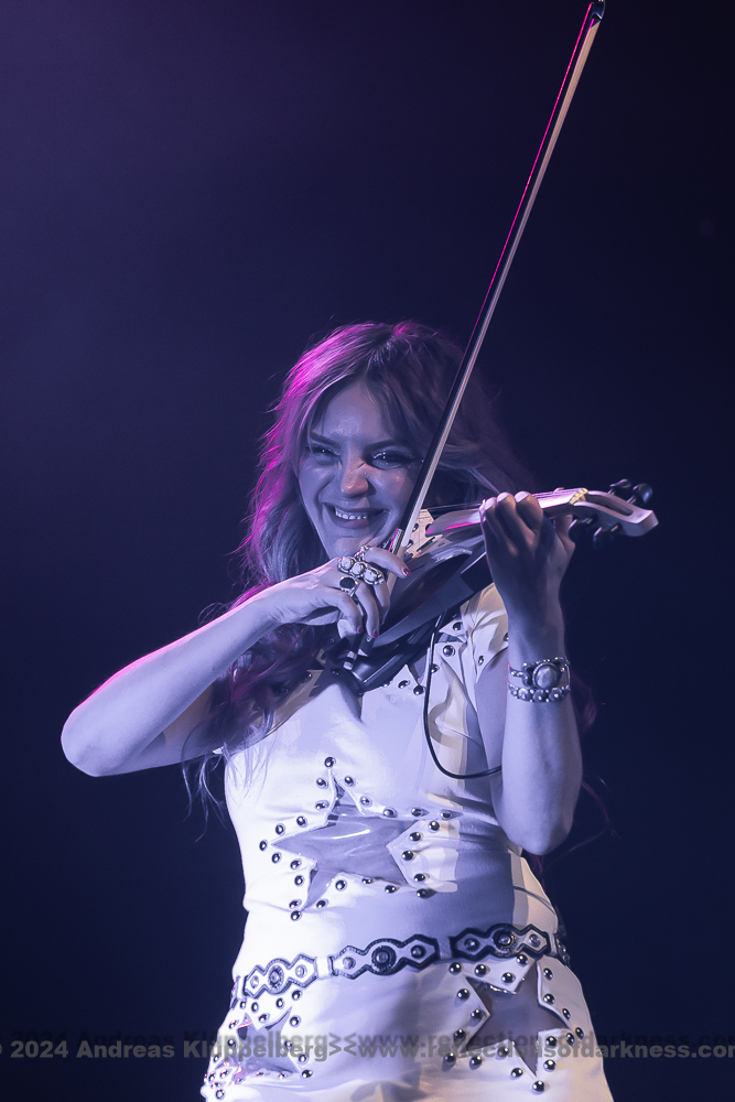 Reflections of Darkness - Music Magazine - Live Review: Moby ...